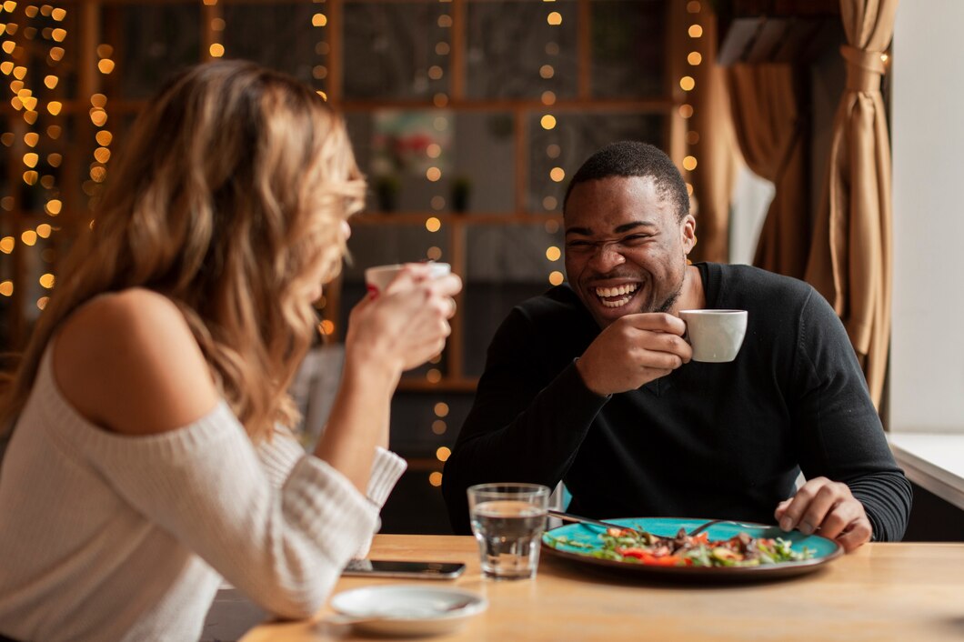 10 Signs of a Good First Date - Dating Magazine